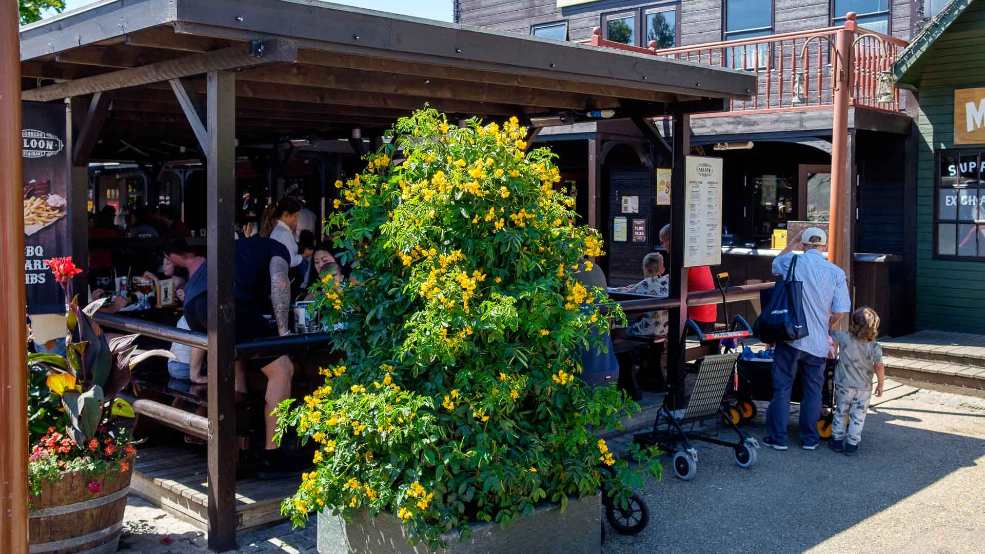 Saloon er en western-inspirerede restaurant i Legoland