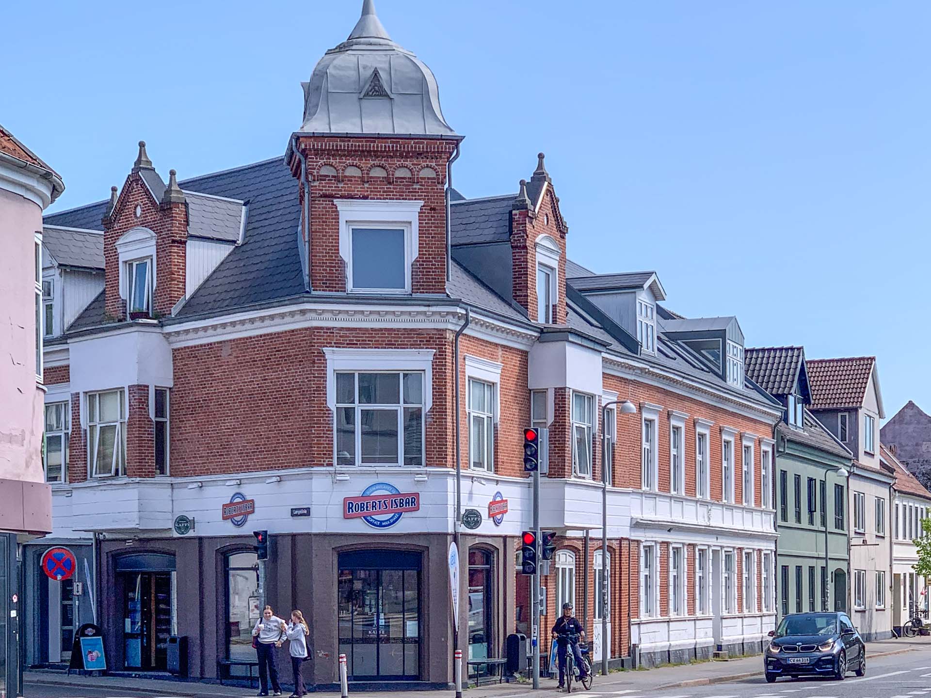 Roberts Isbar ligger på Langelinie